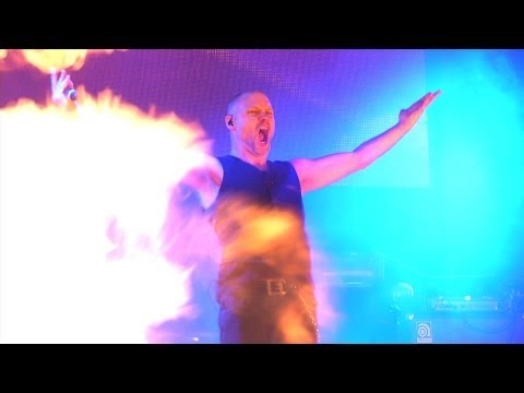 ANDROMEDA [LIVE in Vietnam] - Periscope