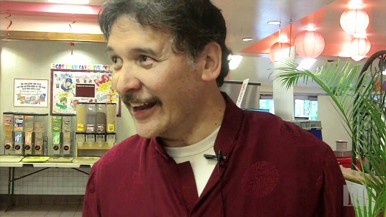 BYUH Cafeteria celebrates Chinese New Year - YouTube