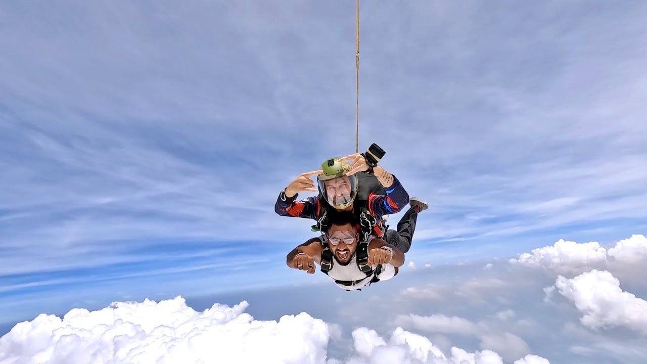 Sky Diving - YouTube