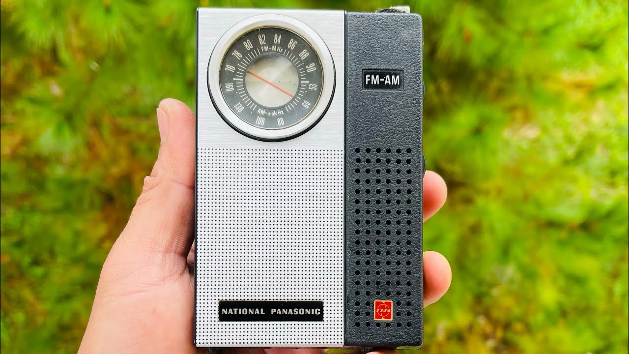 Text Radio National Panasonic RF-511 - YouTube
