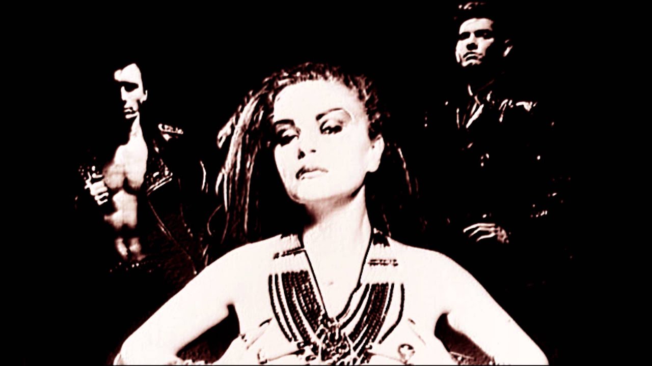 Alaska y Dinarama - Un hombre de verdad (Pop remix) - YouTube