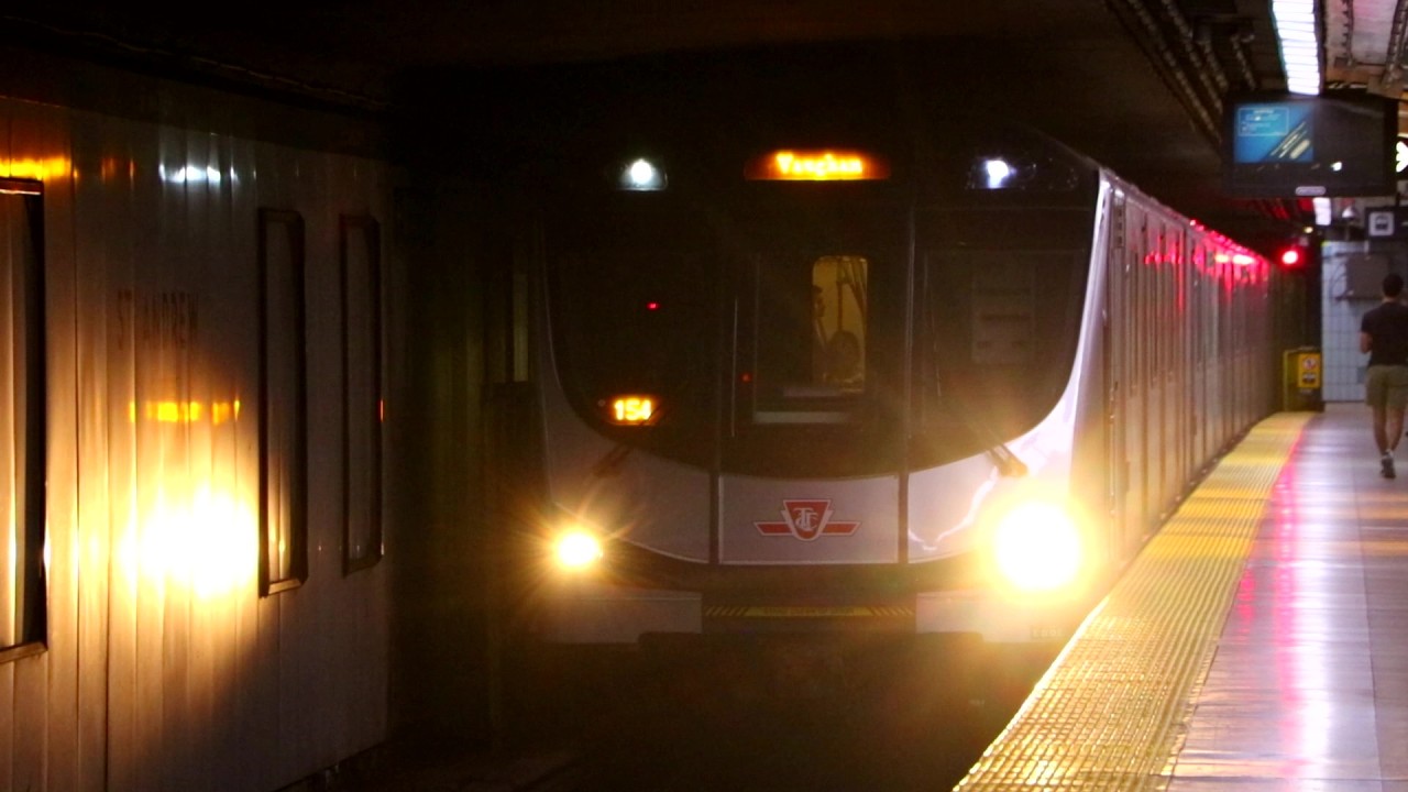 TTC Toronto Subway : Vaughn Bound Bombardier Toronto Rocket Line 1 ...