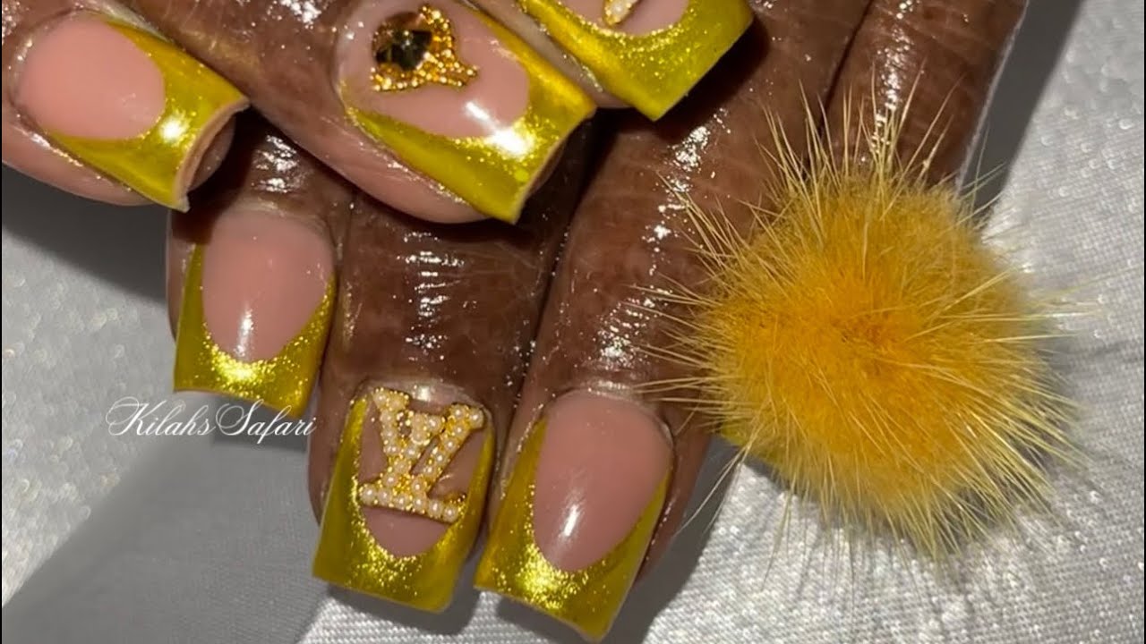 How to do a Gel-X fullset with a nail chip - YouTube