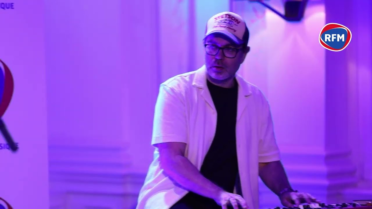 Calogero - " Face à la mer" lors de sa RFM Session VIP Chords - Chordify