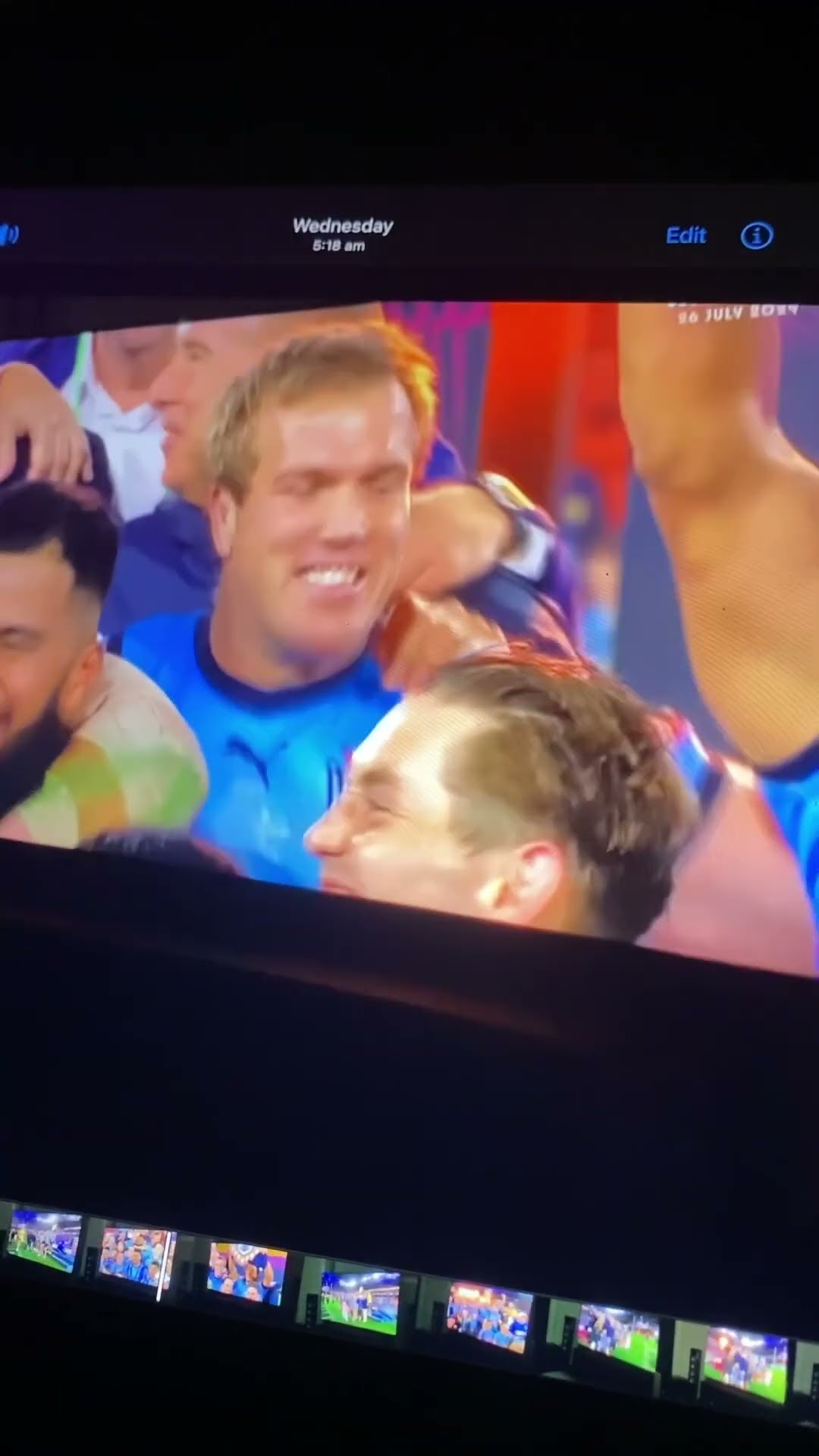 Go the blues - YouTube