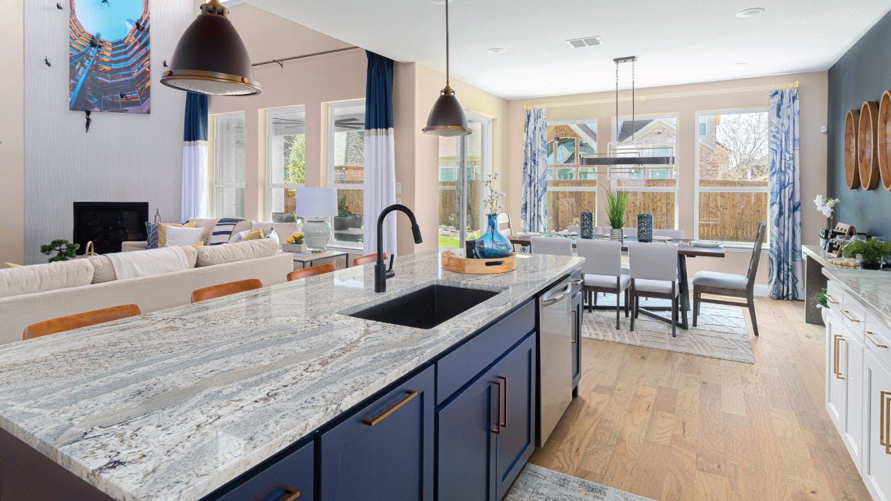 Landon Homes 697 Middleton Collection - YouTube