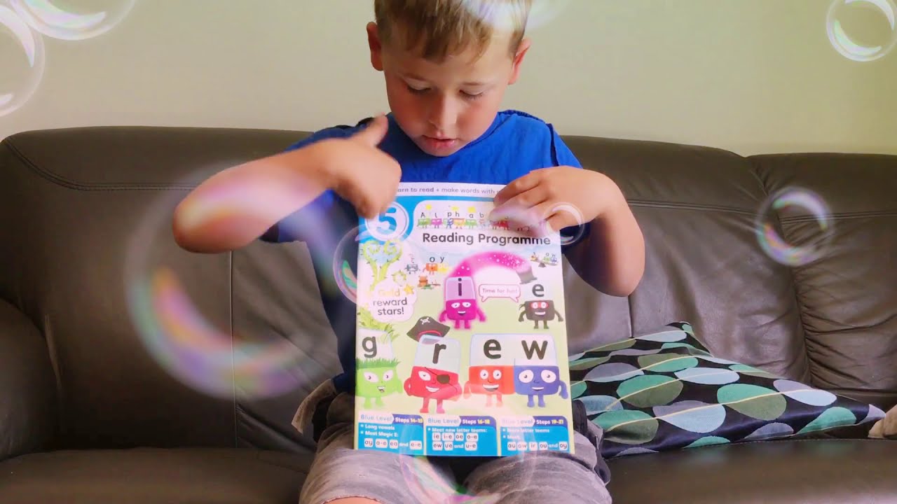 Alphablocks magazine 5. 15 - YouTube