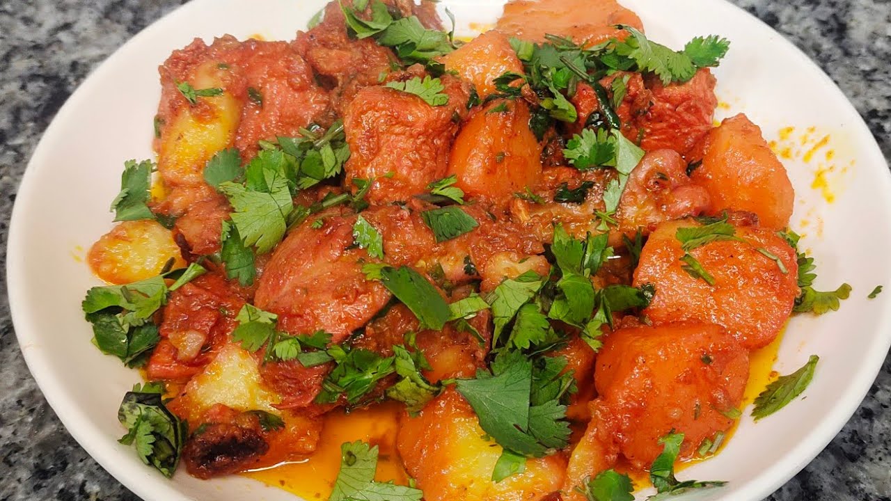 Chicken Aloo Recipe! Must Try! - YouTube