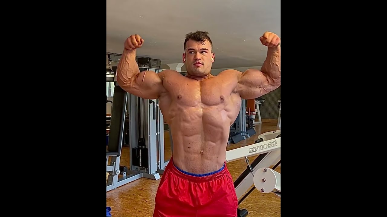 Emir Omeragic posing - YouTube