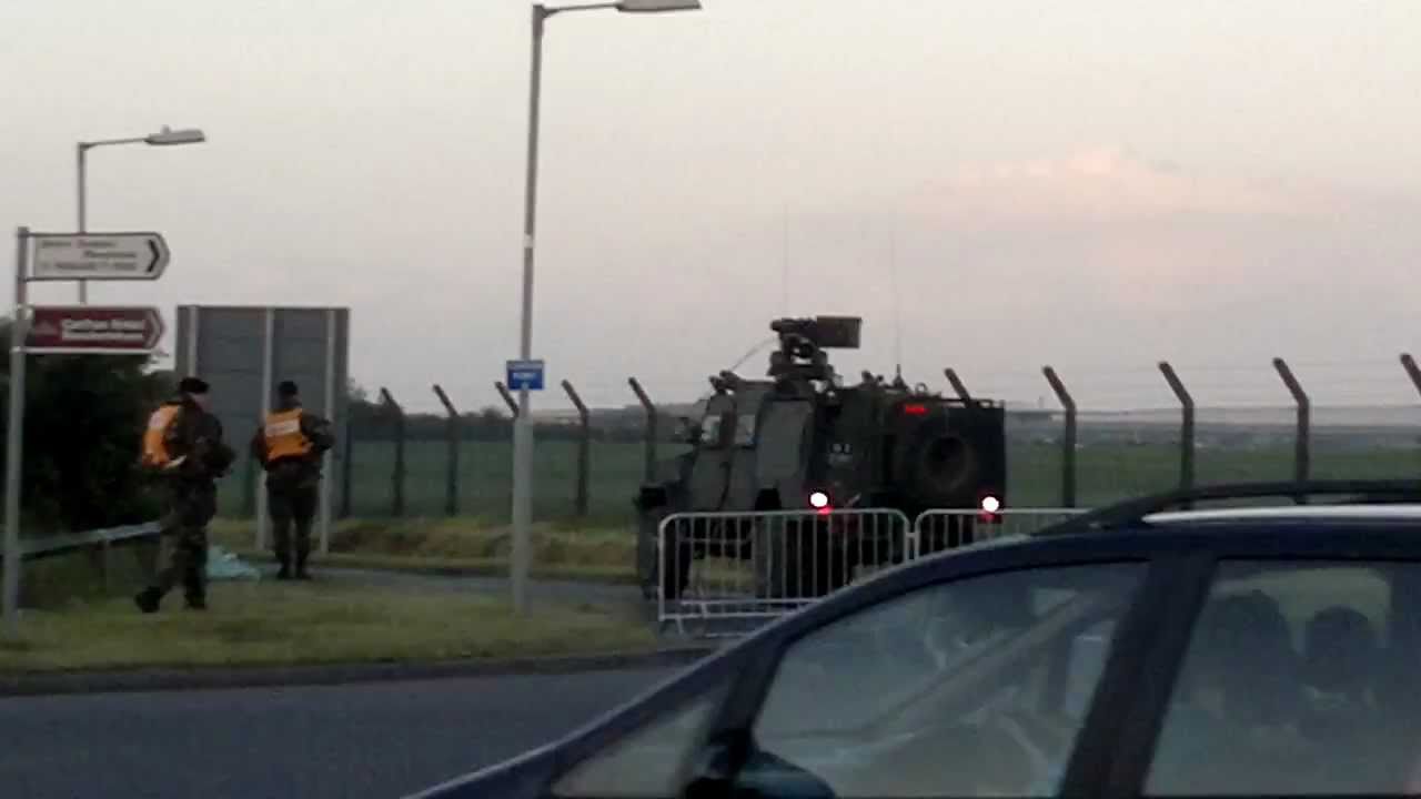 Irish Army RG-32M Light Tactical Vehicle - YouTube