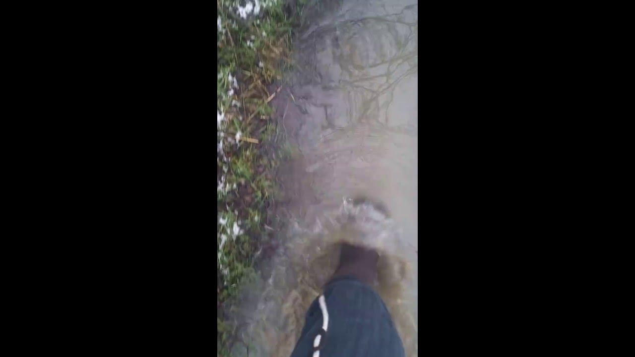 UGGs in mud and water - YouTube