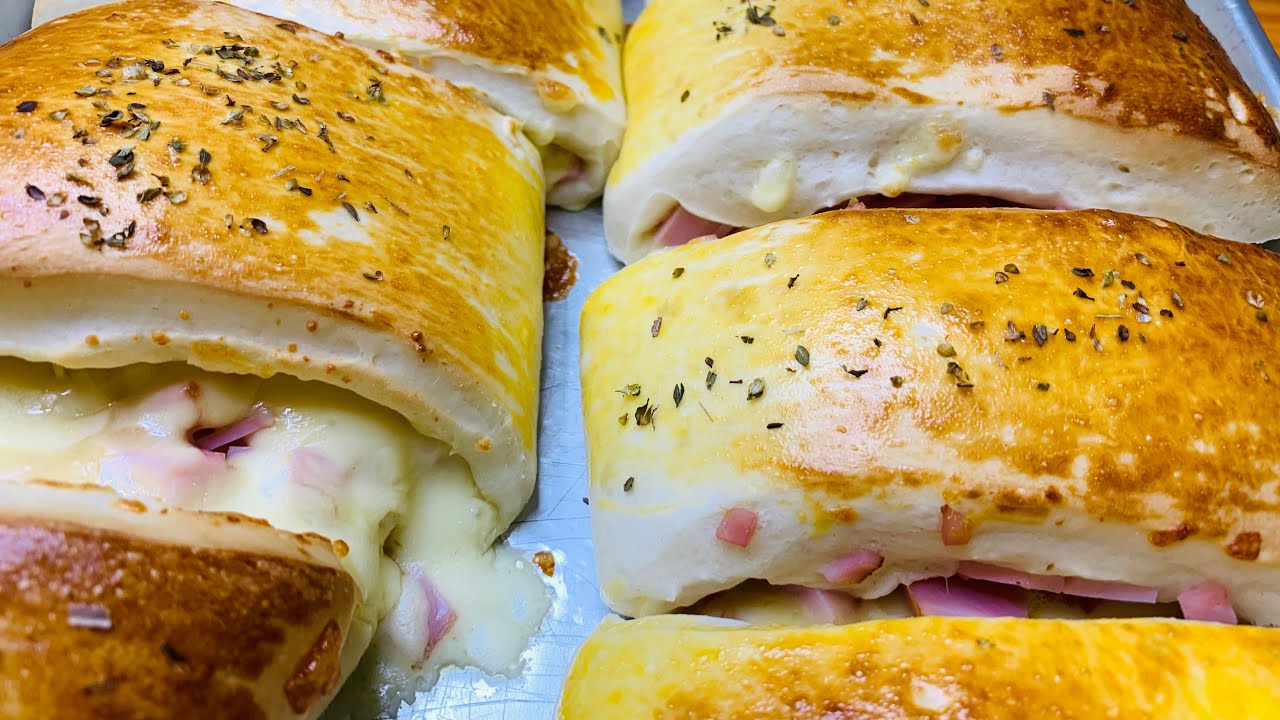 Salgado delicioso 😋 Joelho ou Italianinho 😋 塩漬けのぬいぐるみパン😋 salted stuffed ...