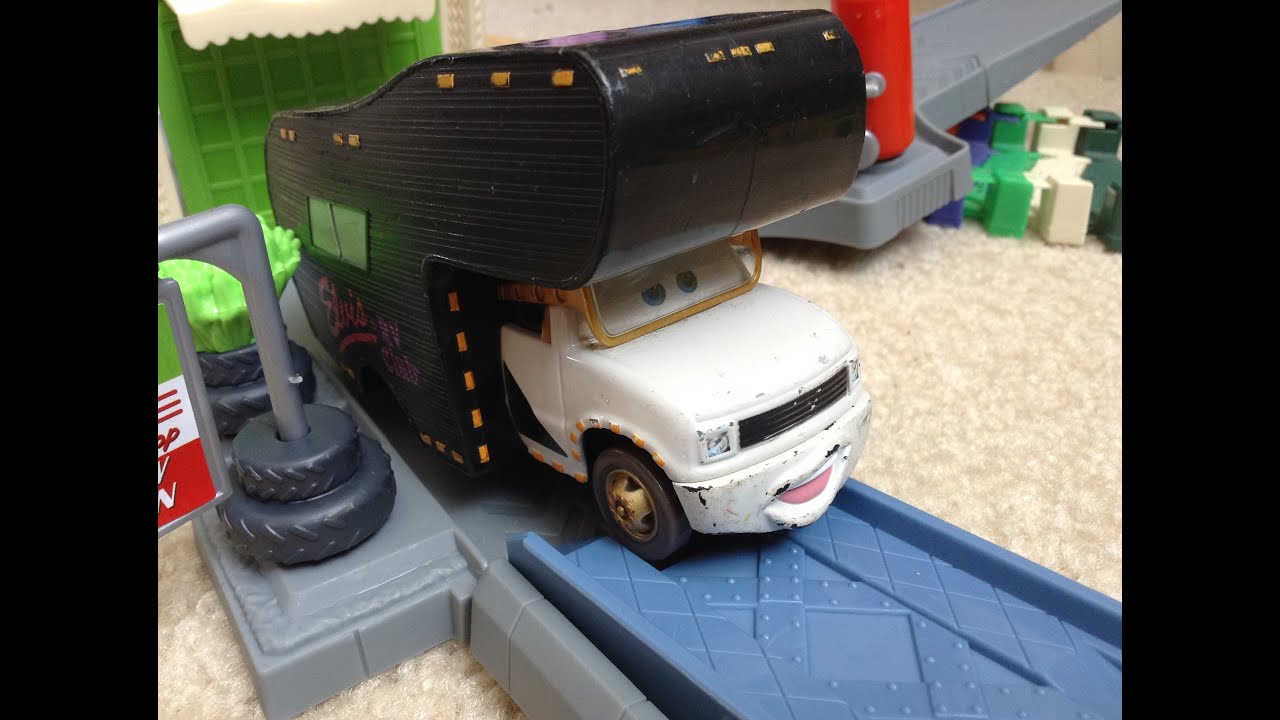 Pixar Cars Elvis RV Die-cast - YouTube