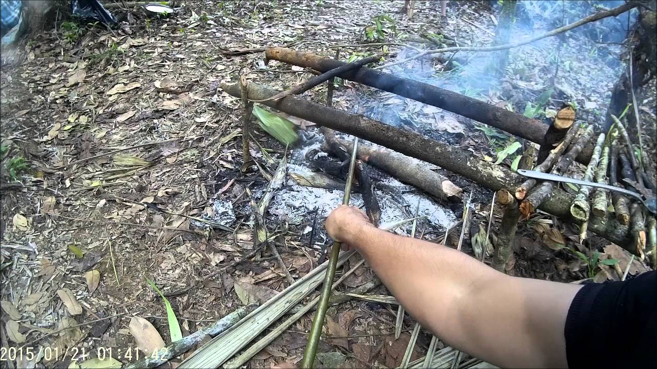 Making a Jungle Bow and Arrows - YouTube