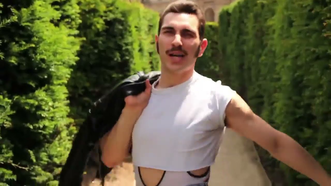 Igor Dewe - sexual obsession - YouTube