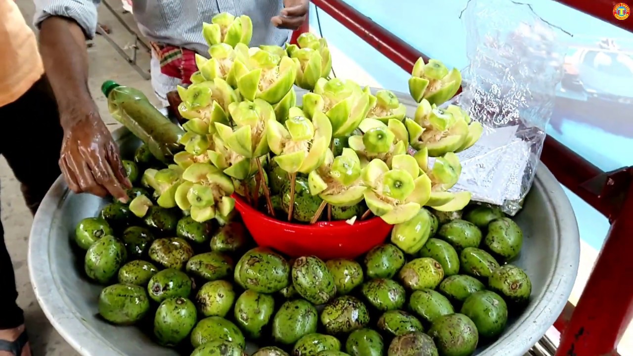 Amazing Street food in BD, Green Amra or Ambarella Vorta Best Spicy Mix ...