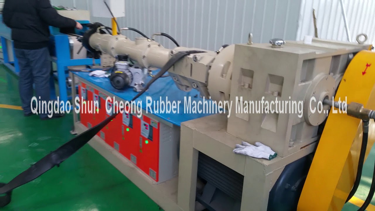 EPDM Rubber Seals Extrusion Line - YouTube