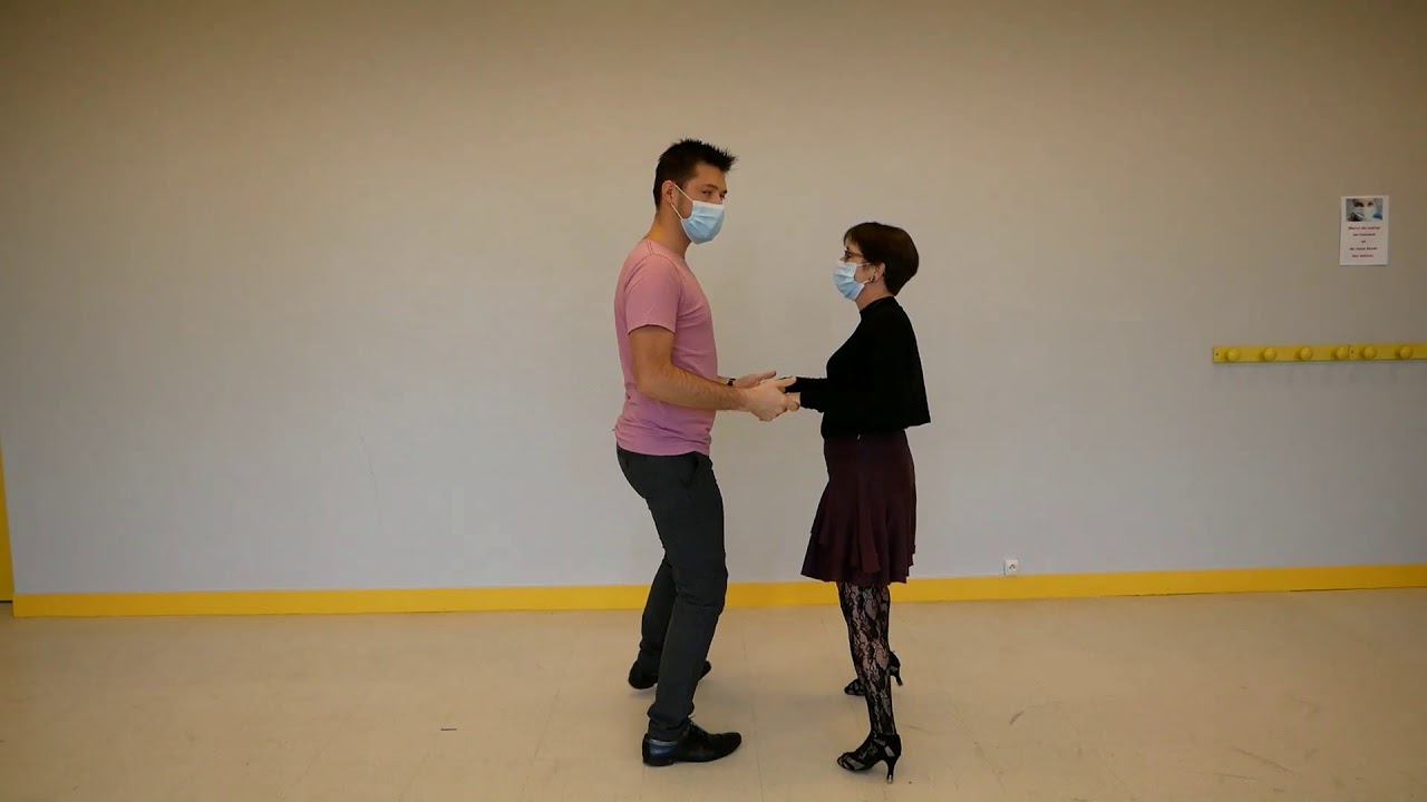 Cha cha cha Débutant - Pas de base - Spot turn - YouTube
