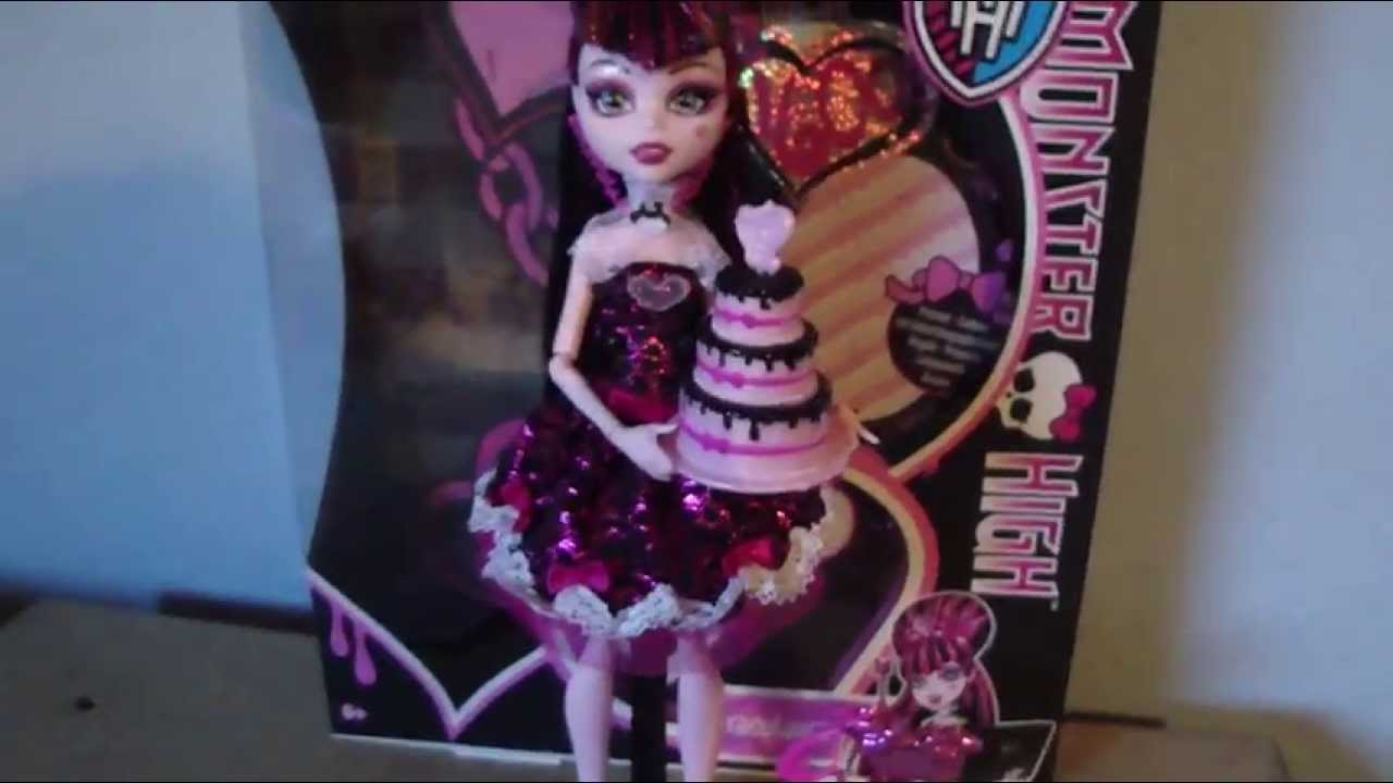 Monster High Draculaura Sweet 1600 - YouTube