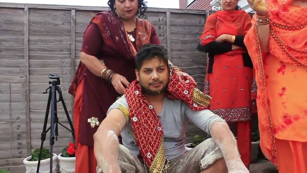 Sikh Maiyan Ceremony - YouTube