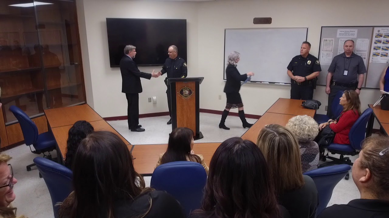 New Yakima Police Chief Matt Murray Swearing In Ceremony 5-1-19 - YouTube