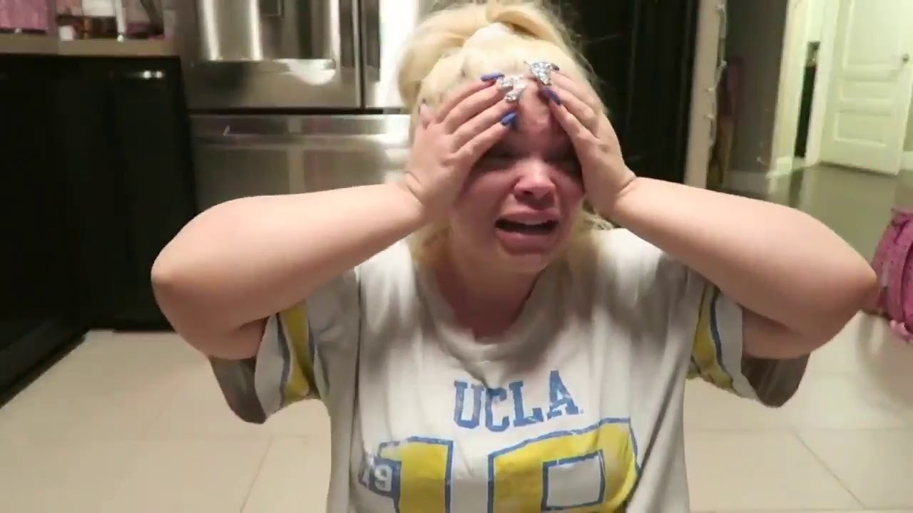 trisha paytas crying - YouTube