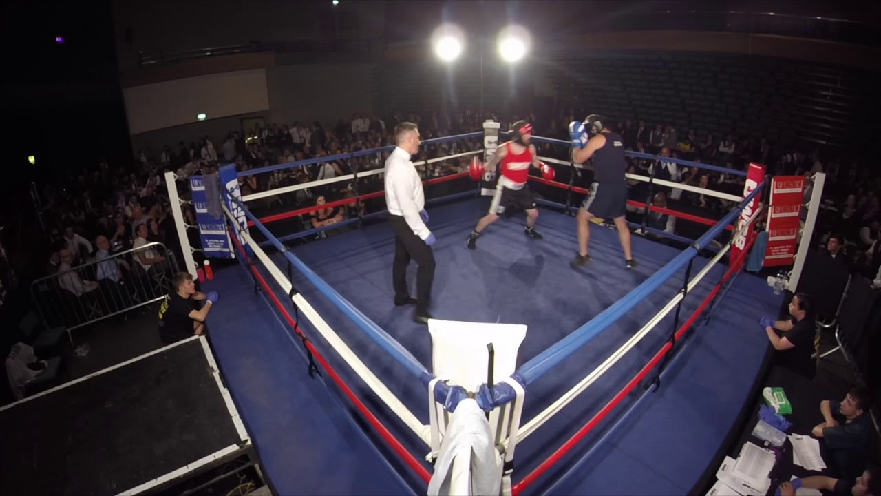 Ultra White Collar boxing | York | Dan Watson VS Dale Green - YouTube