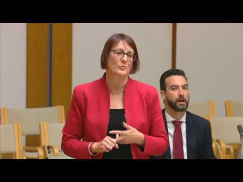 Susan Templeman MP on Windsor Bridge. Federal Parliament. - YouTube