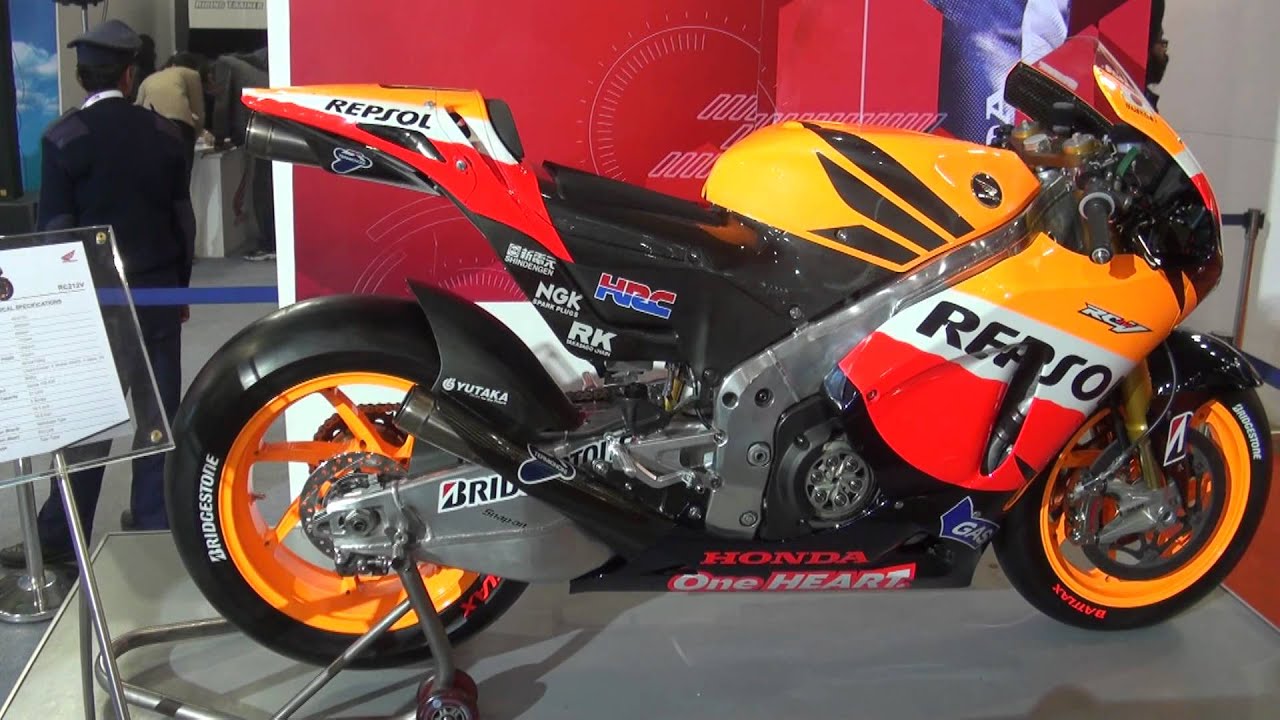 Honda RC212V Auto Expo 2012 - YouTube