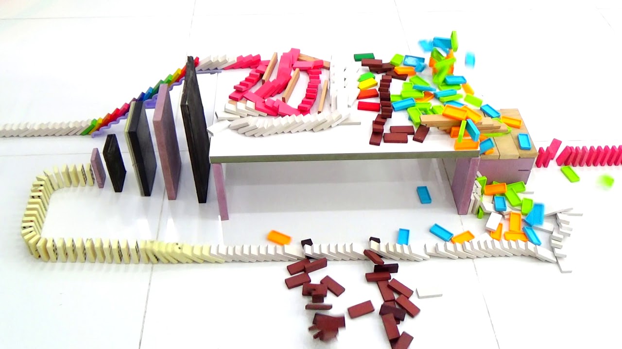 Domino Chain 42 - YouTube