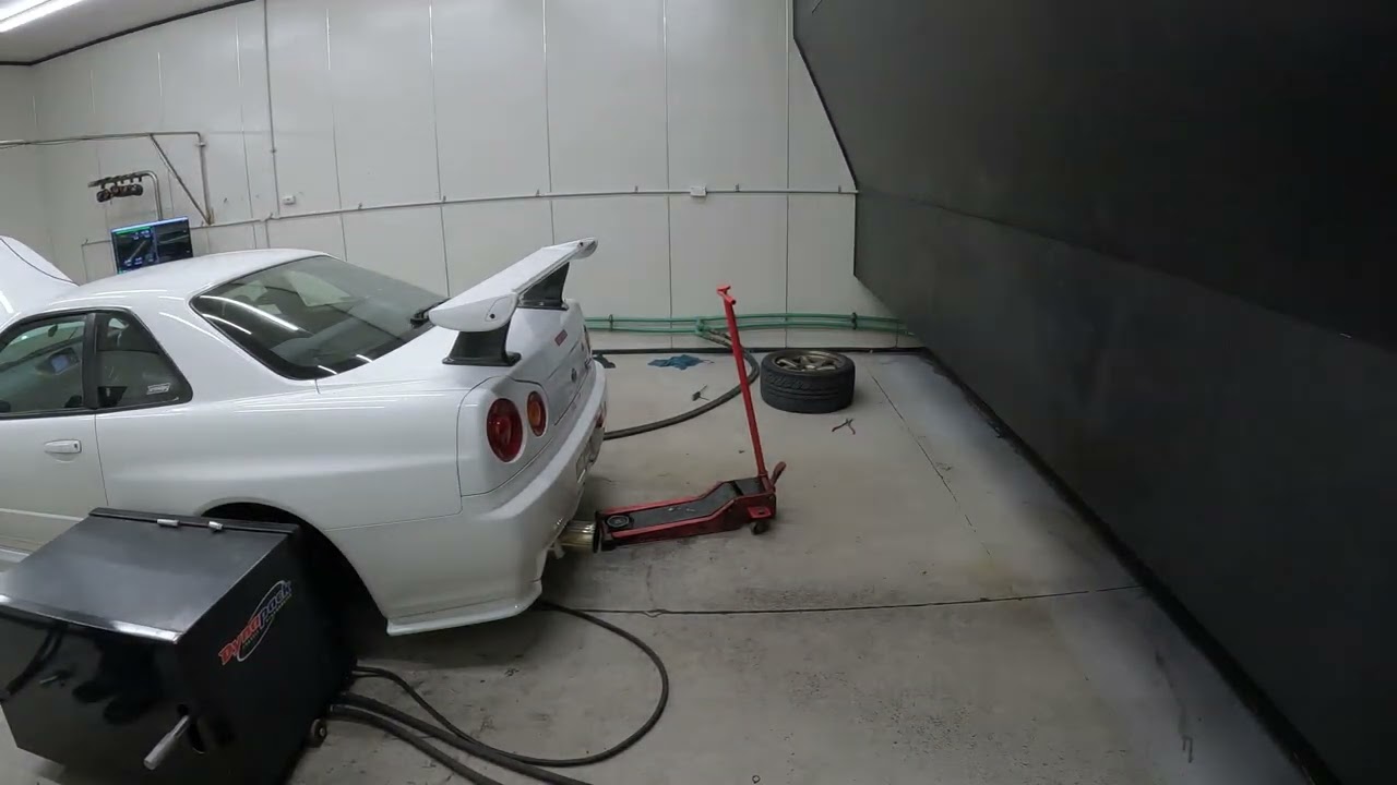 R34 GTR Launch Control Setup - YouTube
