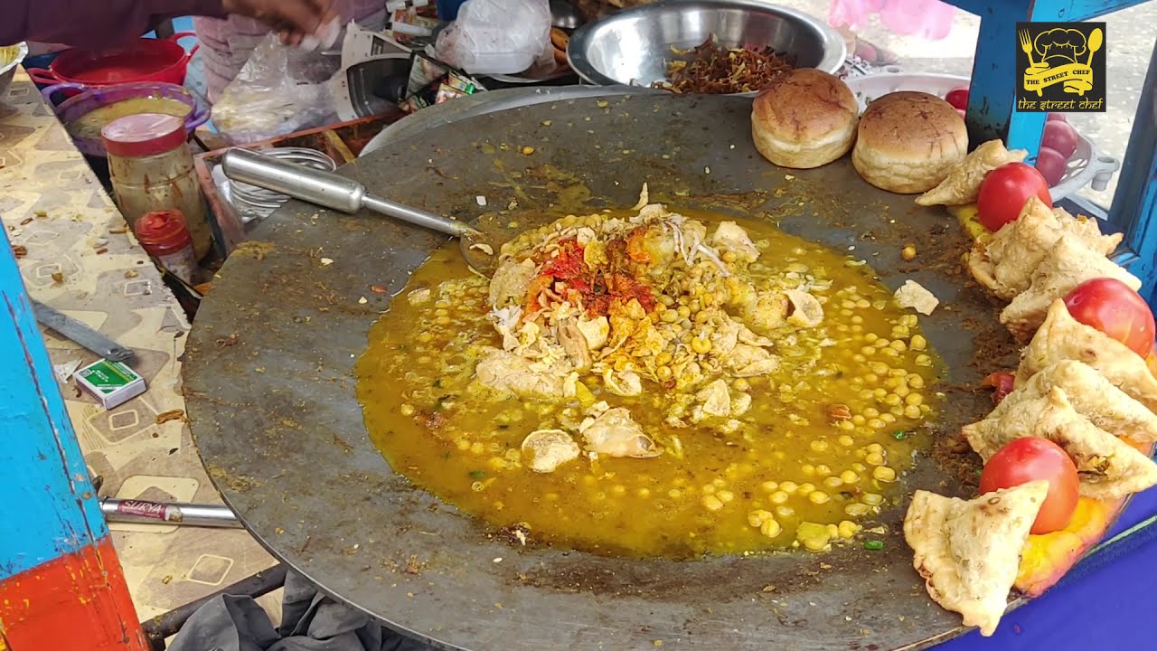 चटपटी चाट। CHATPATI CHAAT || SPICY || SAMOSA & MUTTER CHAAT || INDIAN ...