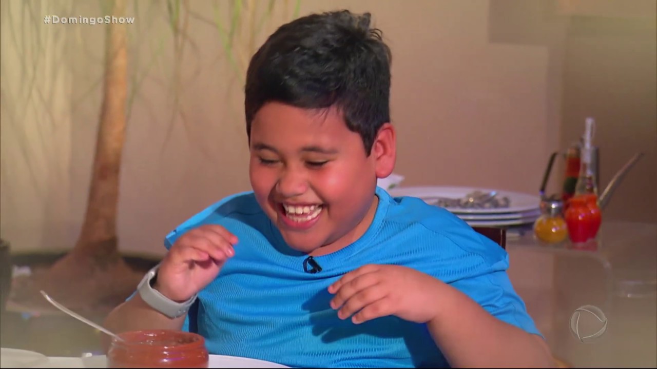 Conheça o garotinho da frase famosa: 'Malhou, comeu' - YouTube