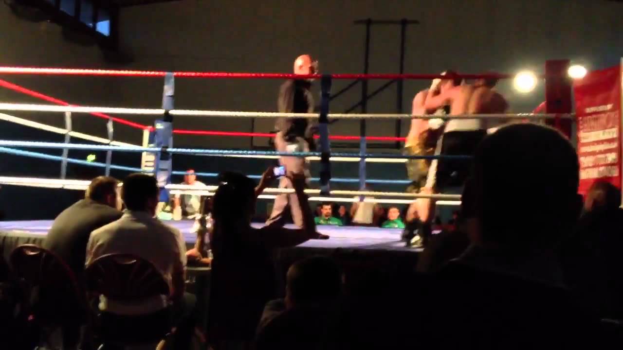 Boxing - Round 3 - YouTube