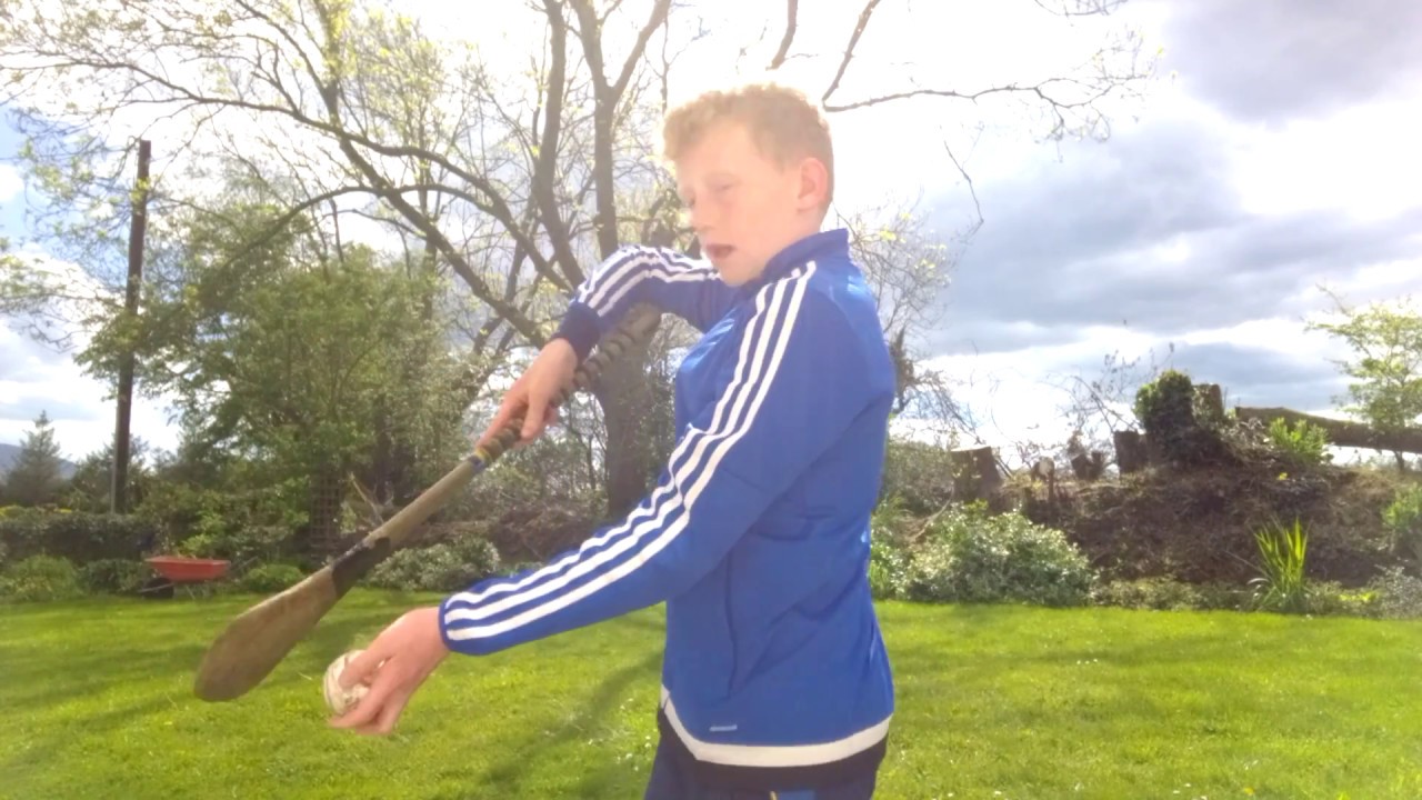 5 Easy hurling tricks for beginners - YouTube