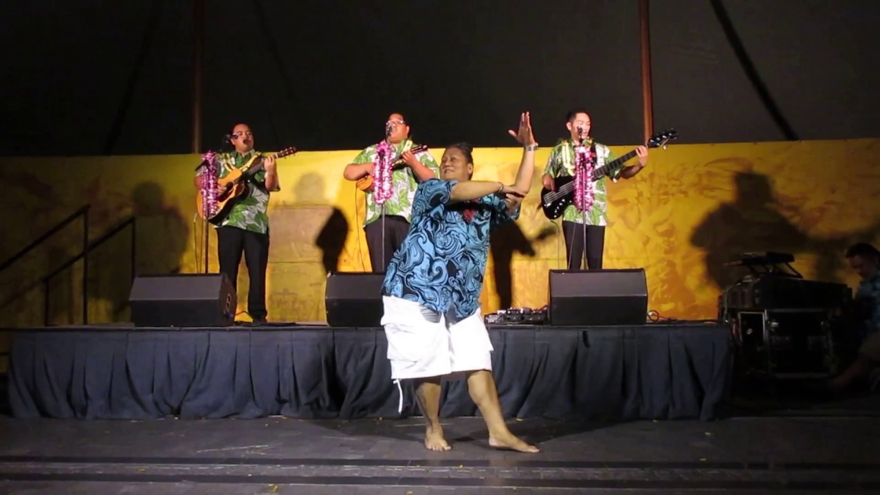 Keauhou - "Māpuana" with hula - YouTube