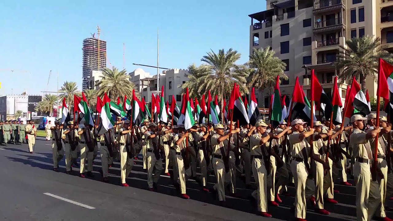 Police Parade 43rd national day uae - YouTube