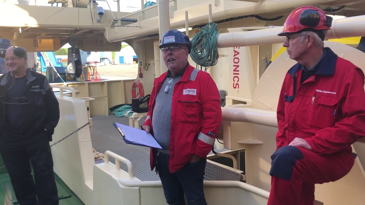 Sea trial Bergey Ve 144 - YouTube