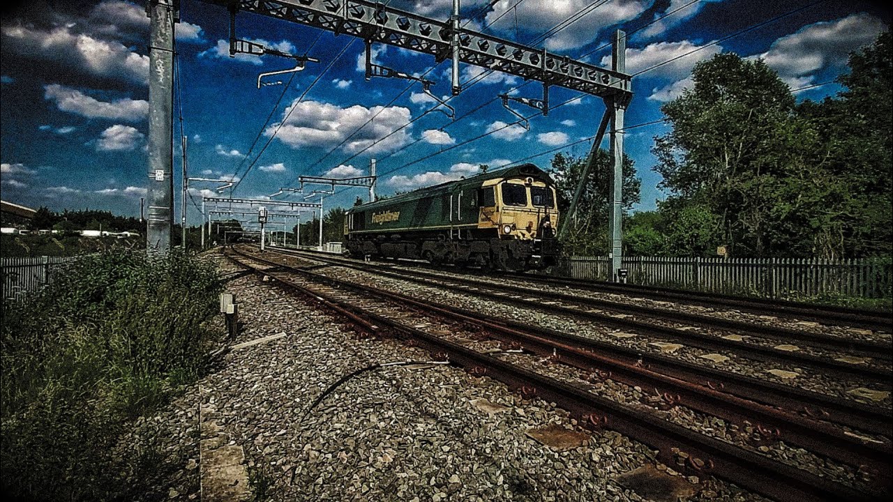 Freightliner class 66952 | Taunton to Westbury via Reading| 25.6.20 ...