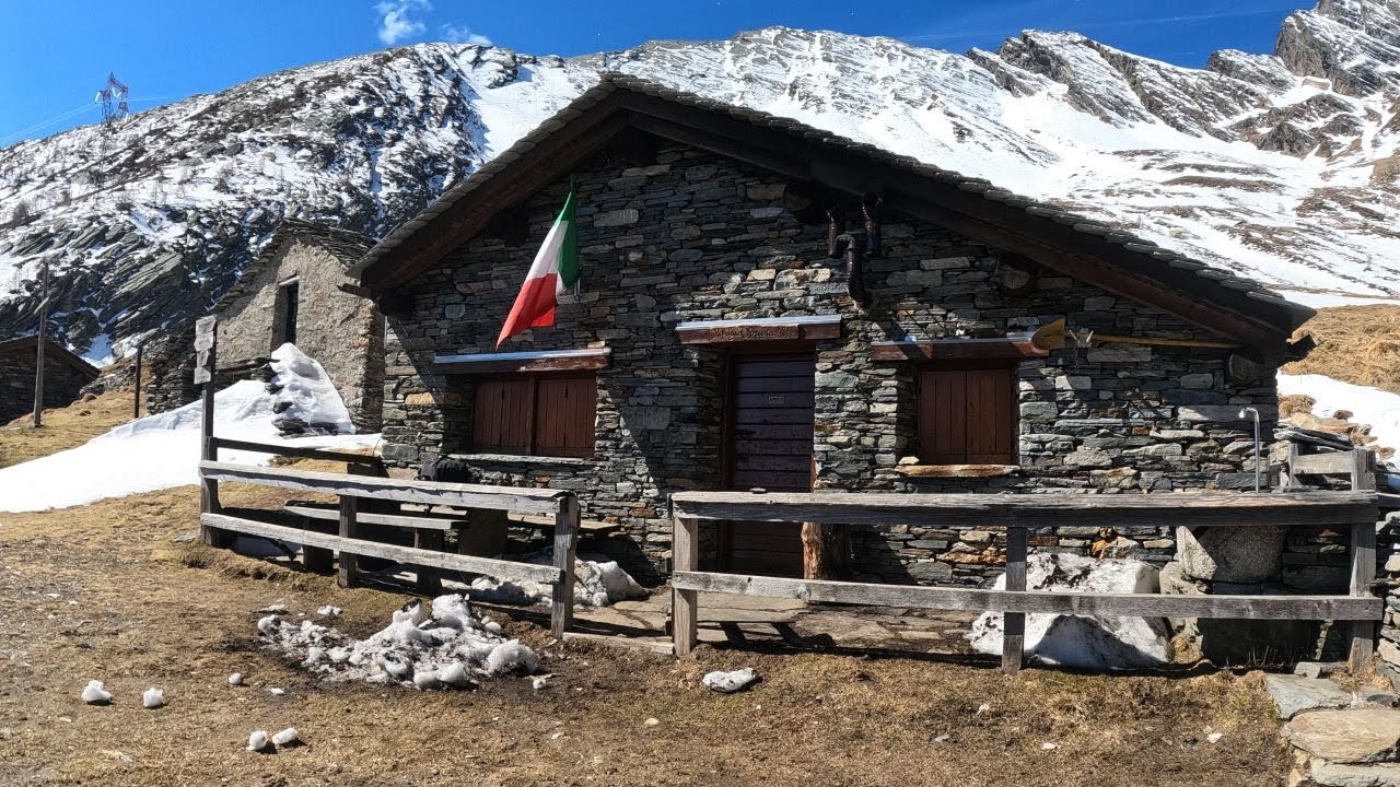 Bivacco Forcola da Voga ,Valchiavenna ,Trekking Lombardia,Italy. - YouTube