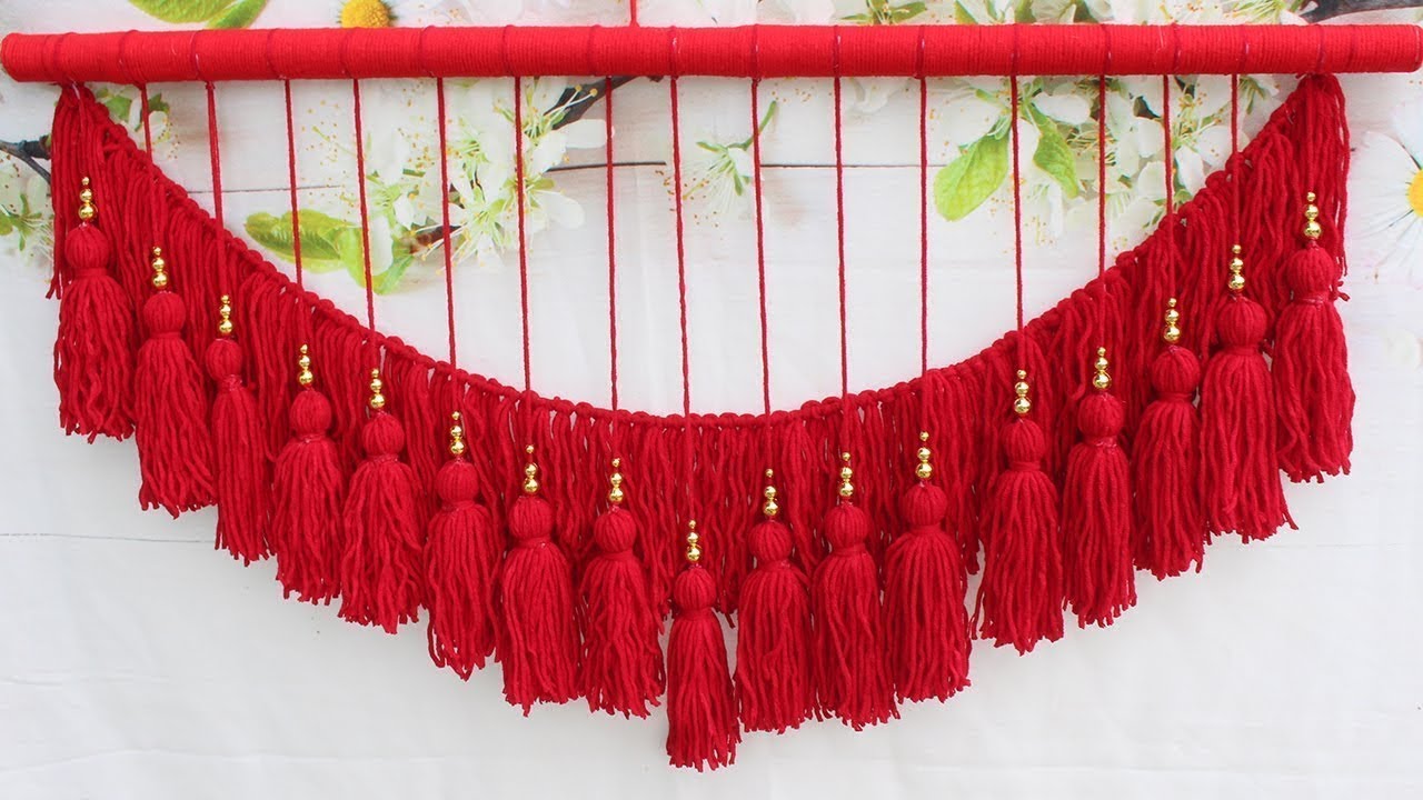 Woolen craft ideas - Woolen craft wall hanging - Simple and beautifull ...