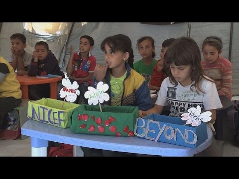 Suriye'de savaşan halkların çocukları birbirlerinin dilini öğreniyor - learning world