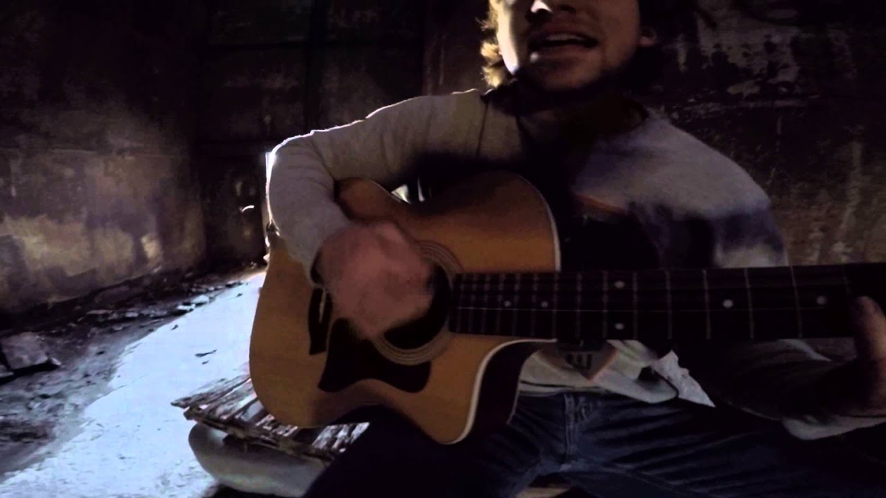 Ocean avenue acoustic cover - Trace horn - YouTube