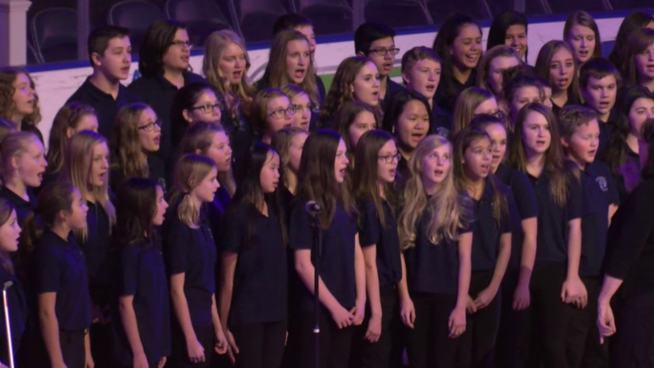 Severance Middle School sings the Star Spangled Banner - YouTube