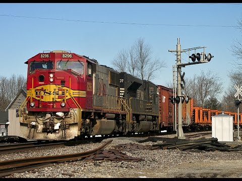 BNSF 8296 South - NS 910 27 - YouTube