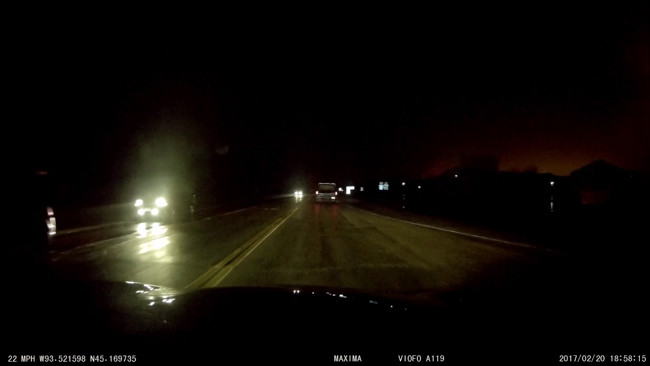 Red Light Runner Almost Causes Crash - YouTube