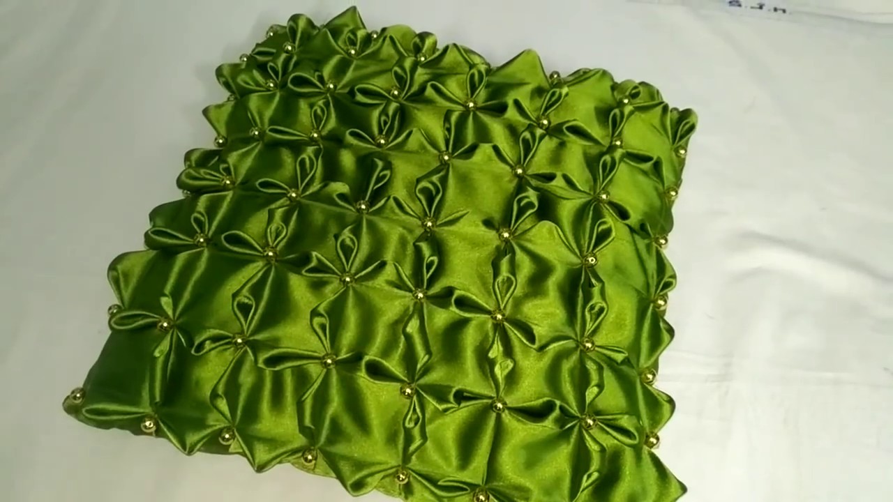EASY TO MAKE SMOCKING COUSION - YouTube