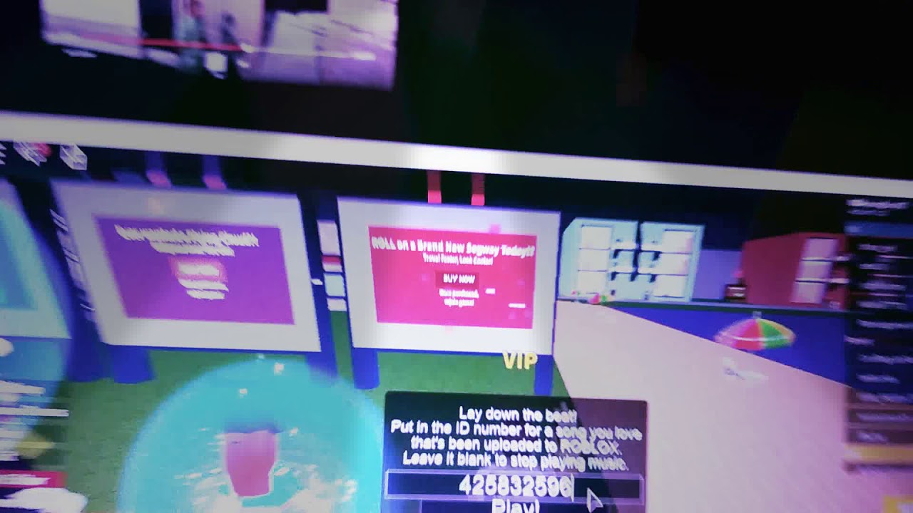 Look at me iD code boombox - YouTube