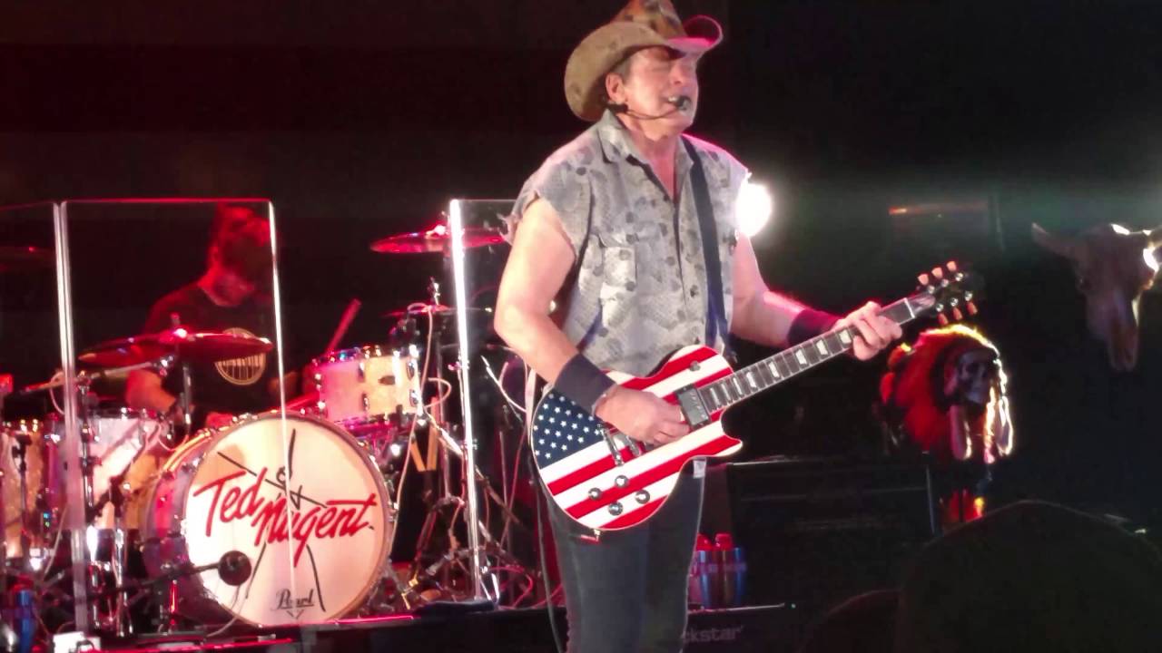 "Wang Dang Sweet Pootang" Ted Nugent Live (4k) @ The Warehouse Live ...