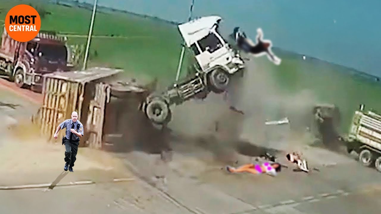 60 Wild Car Crash Moments Caught on Camera – Instant Karma Strikes ...